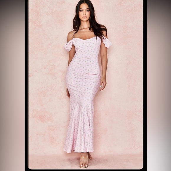 House of CB | Dresses | Nwot House Of Cb Elodie Pink Floral Maxi Dress ...